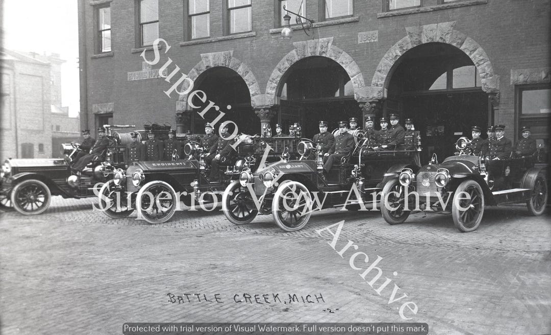 Vintage Firefighting Trucks Firemen Old Time Fire Trucks 1920 Battle ...