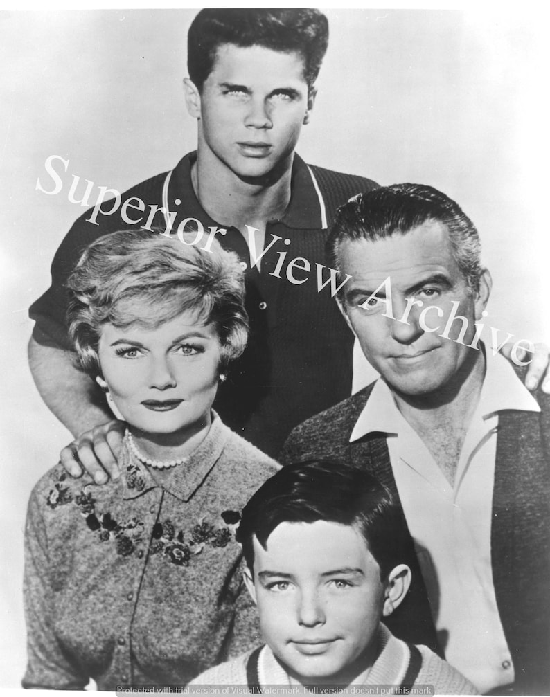 Leave It to Beaver TV Show Great Cast Photo Beaver Wally Ward June ...