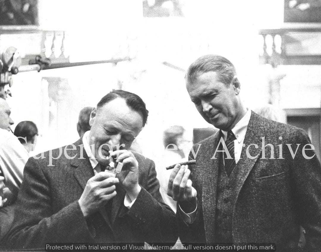 Anatomy of A Murder Jimmy Stewart & John Voelker Smoking Cigars ...