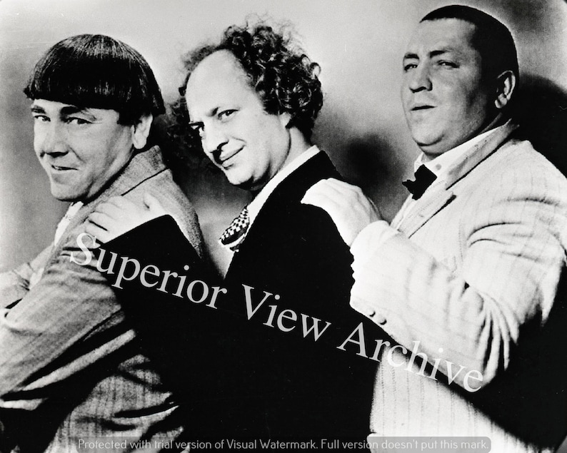 Classic Pose of the Three Stooges Larry Moe Curly in A Row Hands on ...