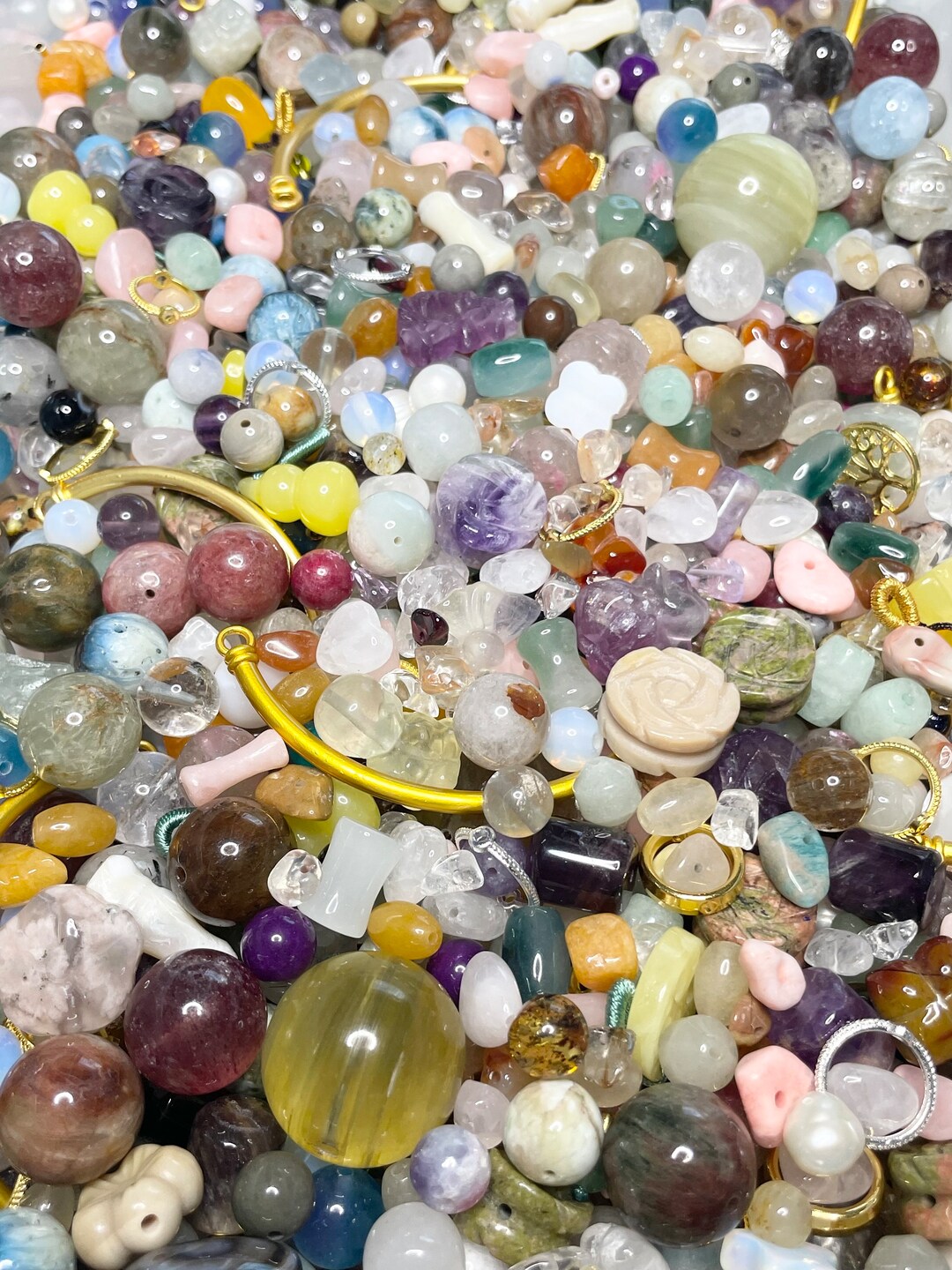 Crystal Carving Beads Diy, Charms, Pendants, Natural and Dyed Crystals ...