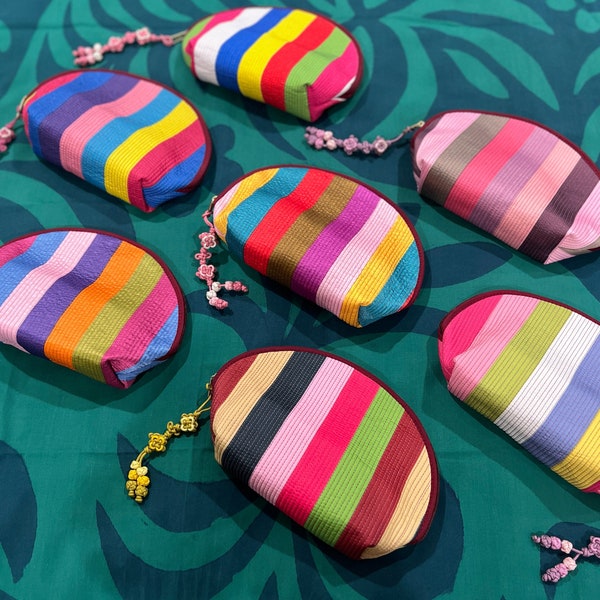 Korean Traditional Pattern Ornament: Dancheong Art Inspired Ornament ...