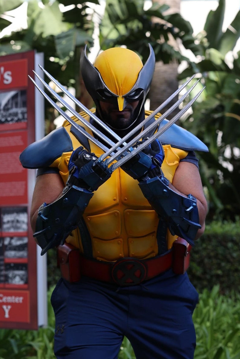 X-men - Classic Wolverine Helmet for Cosplay - Etsy