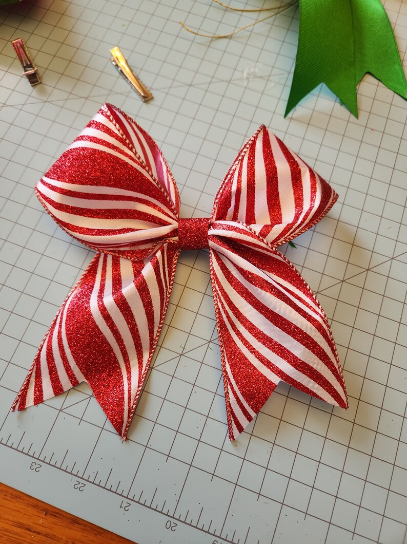 Peppermint Twist Bow - Etsy