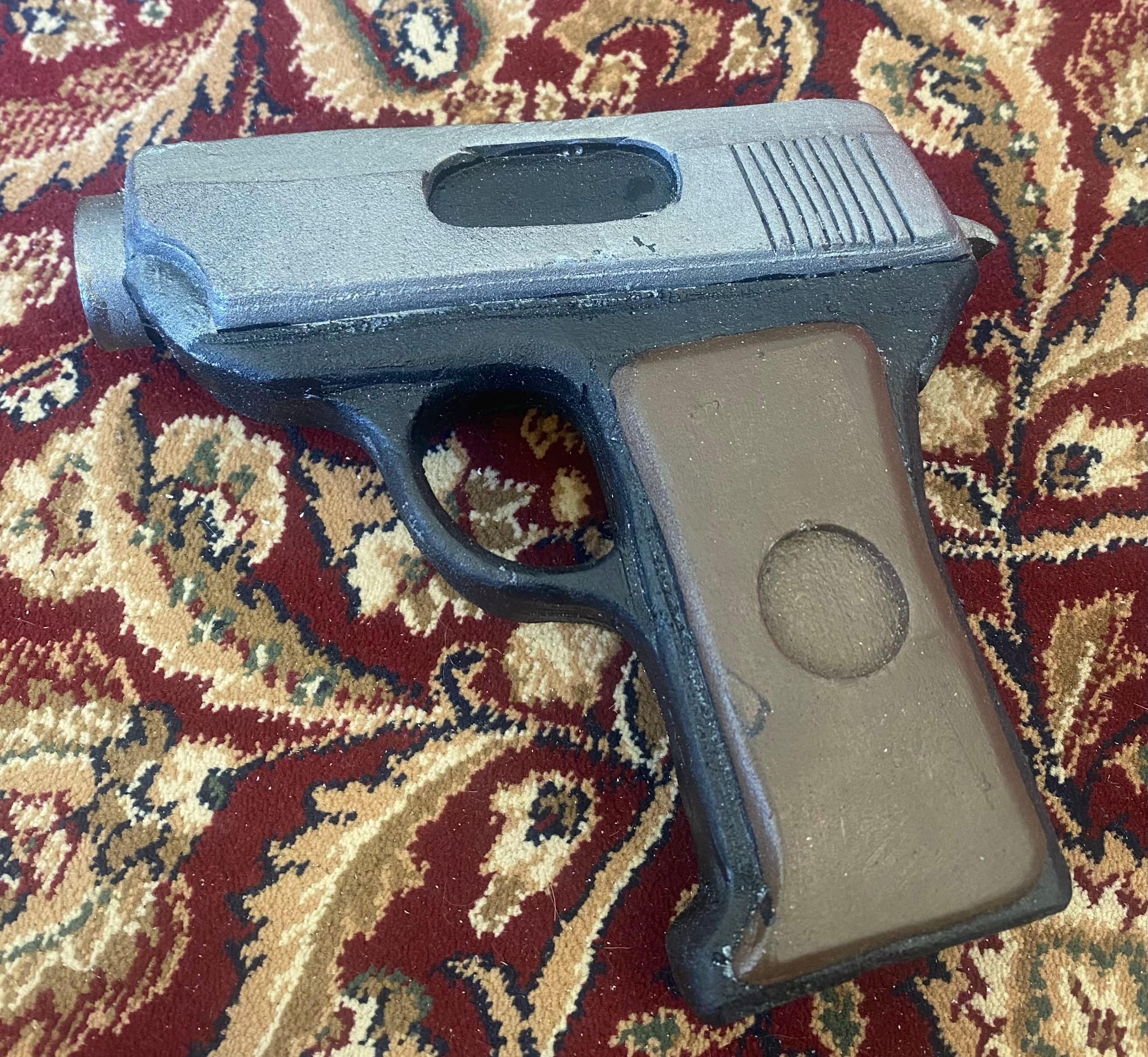 Team Fortress 2 Stock Pistol Prop - Etsy