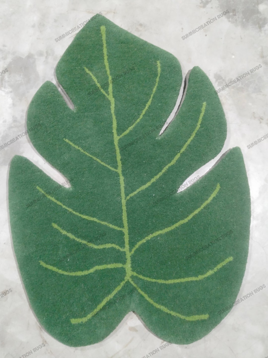 Woolen Area Rug Leaf Shaped Rug for Bedroom. Handmade Wool Carpet for ...