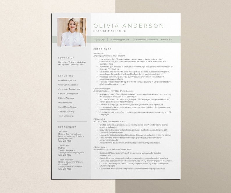 Modern Photo Professional Resume Template for Google Docs and Word ...