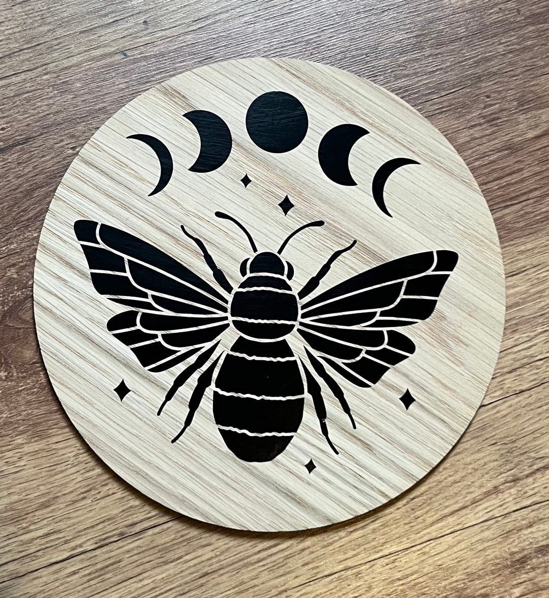Solstice Bee Oak Veneer Plaque - Etsy