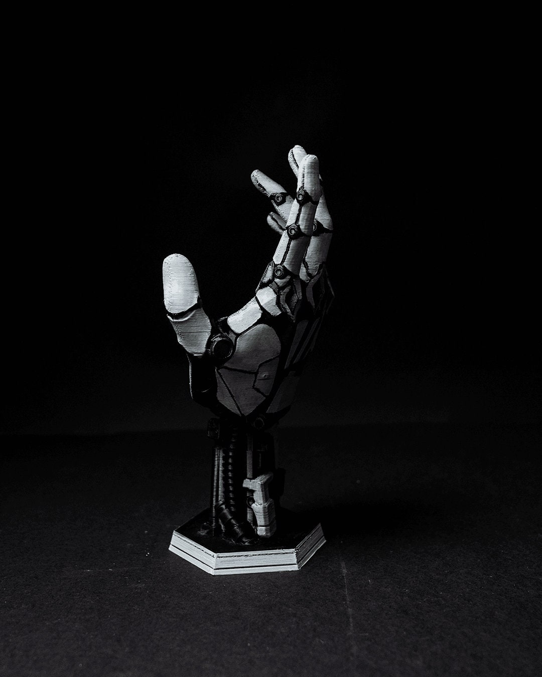 Robot Hand Controller Holder DESIGNED BY STLFLIX - Etsy