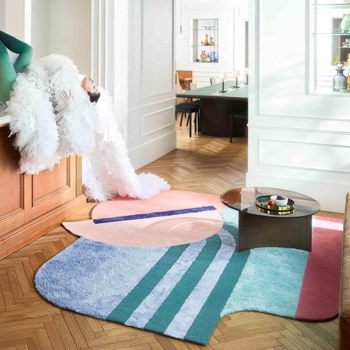 Hand Tufted Designer Multicolour Irregular Shape Handmade Rug 100% ...