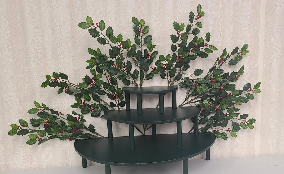 Display Risers and Holly Accessory for Byers Choice Carolers (different ...