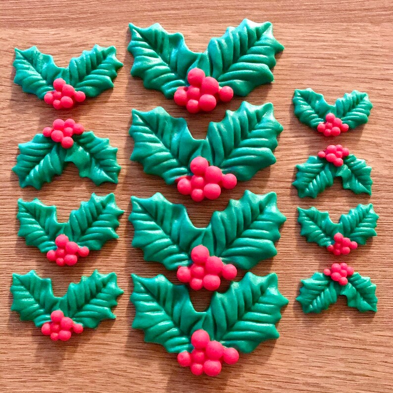 12 Edible Holly Leaf & Berries Various Sizes Cake Decoration Topper ...