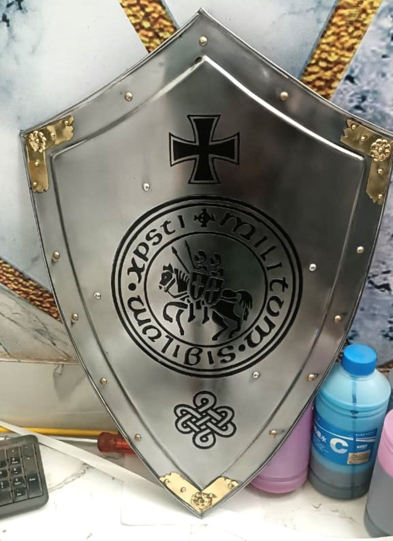 Medieval Etching Templar Shield | Knight Crusader Cross Armor Shield ...