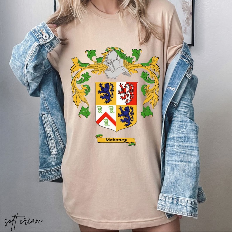Mahoney Family Crest the Mahoney Family Seal Family Coat of Arms Custom ...