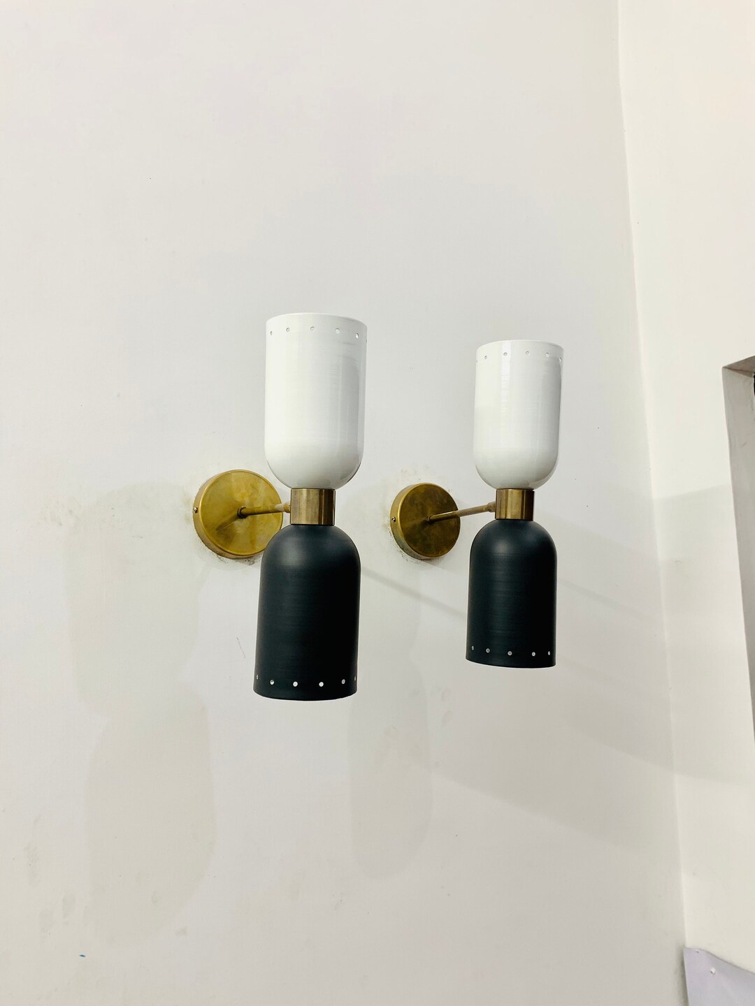 Mid Century Modern Brass Wall Sconce: Italian Diablo Light Fixture - Etsy