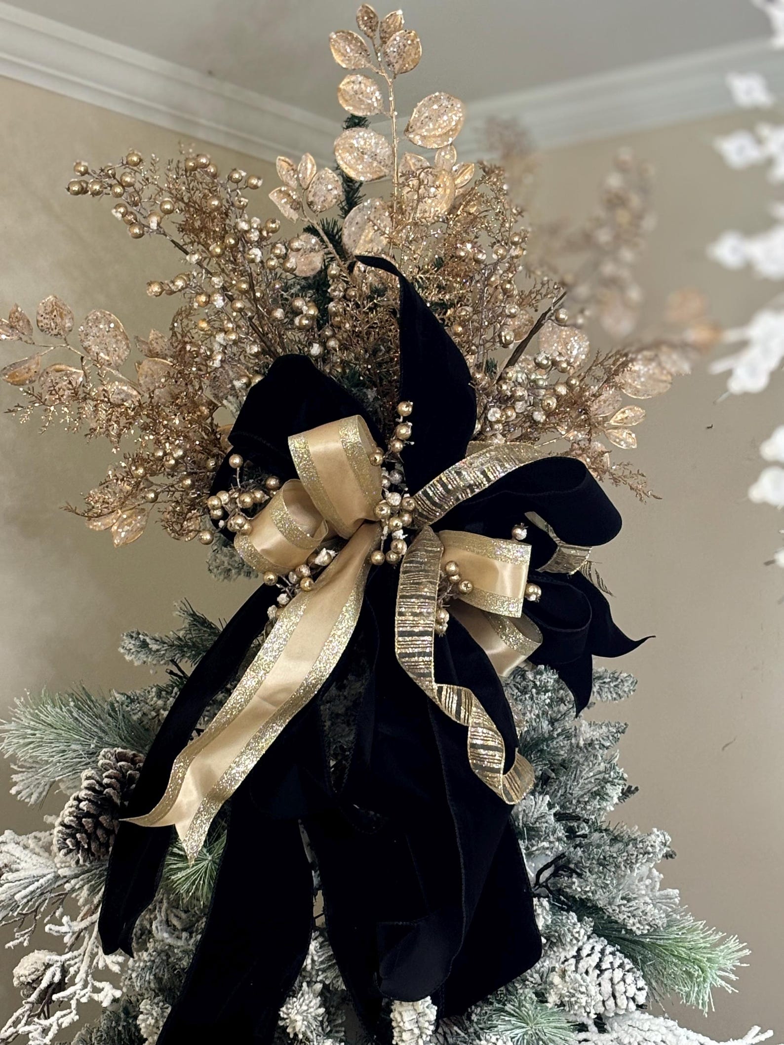 Black and Gold Christmas Tree Topper Kit, Christmas Tree Topper, Black ...