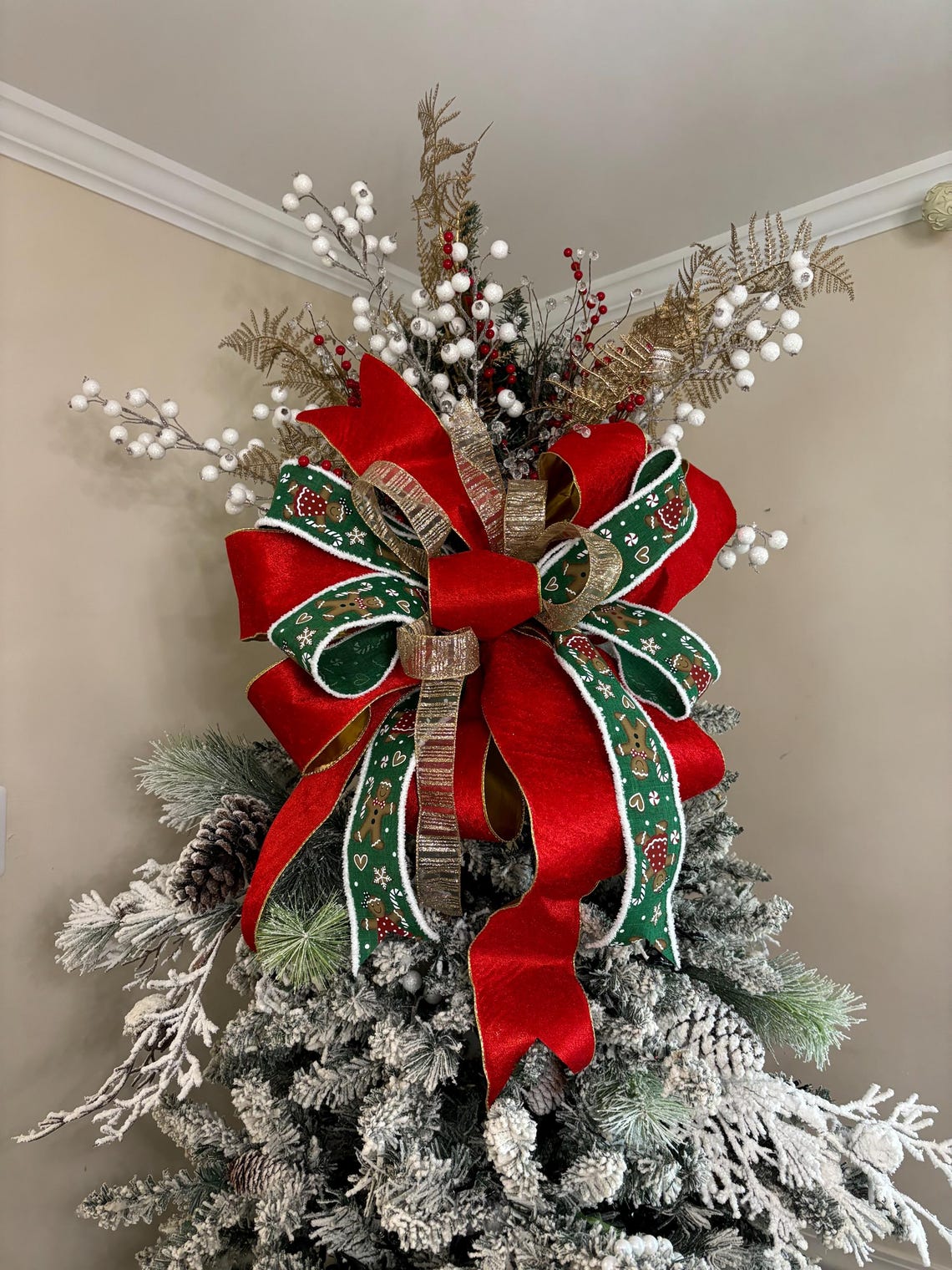 Gingerbread Christmas Tree Topper Kit: Red Velvet Ribbon & Berry Picks ...