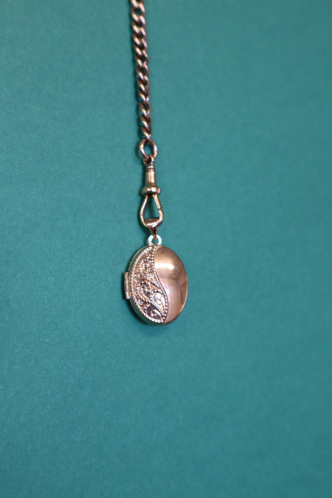 9ct Rose Gold Swirl Pattern Oval Locket - Etsy