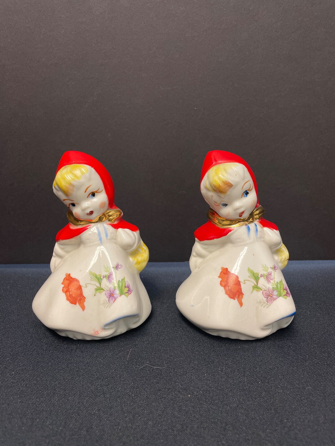 Vintage Hull 1940s Large Salt + Pepper Little Red Riding Hood 4.5" Set ...