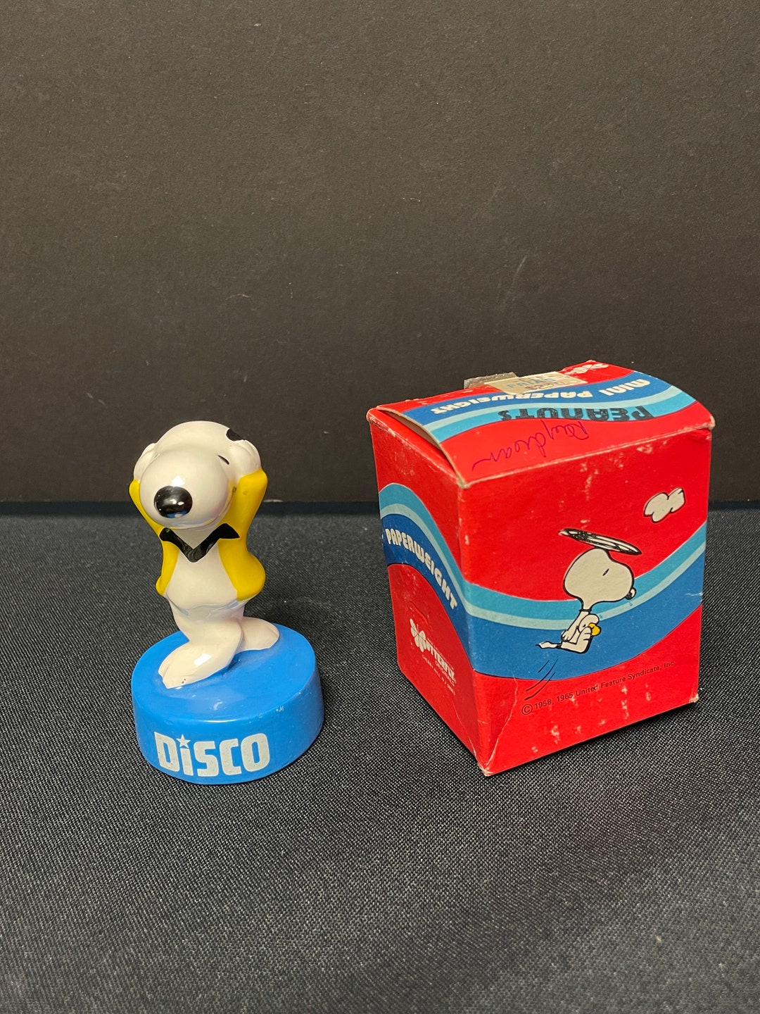 Vintage Peanuts Snoopy in Disco Outfit Paperweight Figurine With Box - Etsy