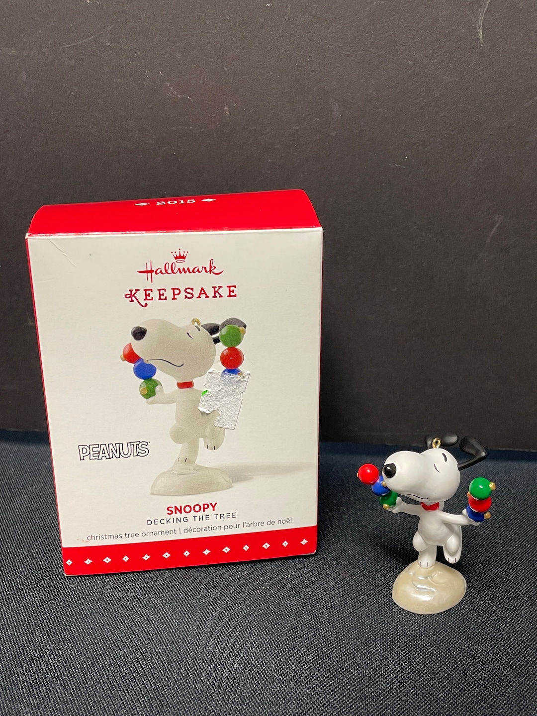 Hallmark Keepsake Peanuts Snoopy Decking the Tree Christmas Holiday ...