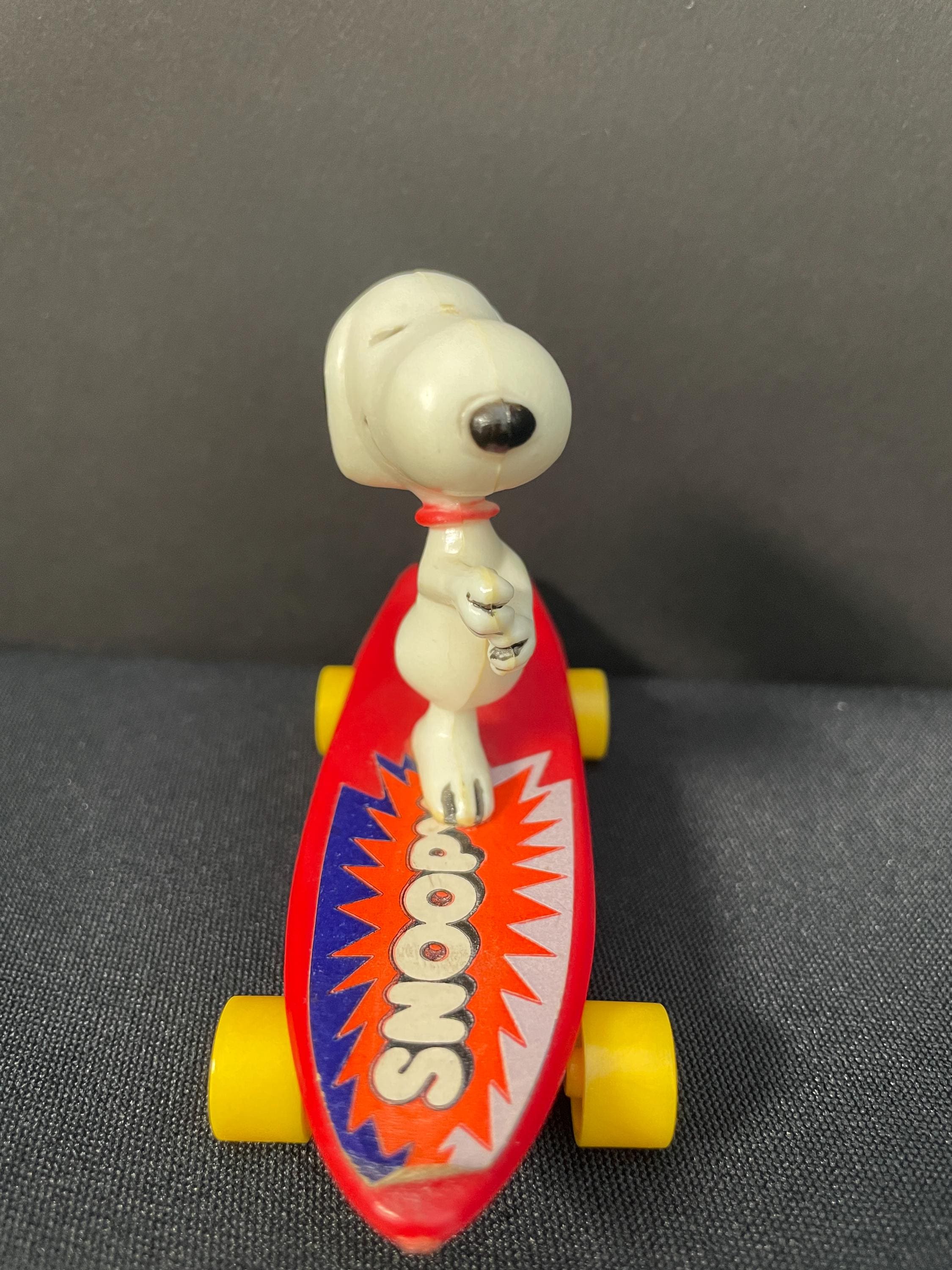 Vintage Retro Plastic Peanuts Snoopy Skateboarding Summer Fun Toy - Etsy