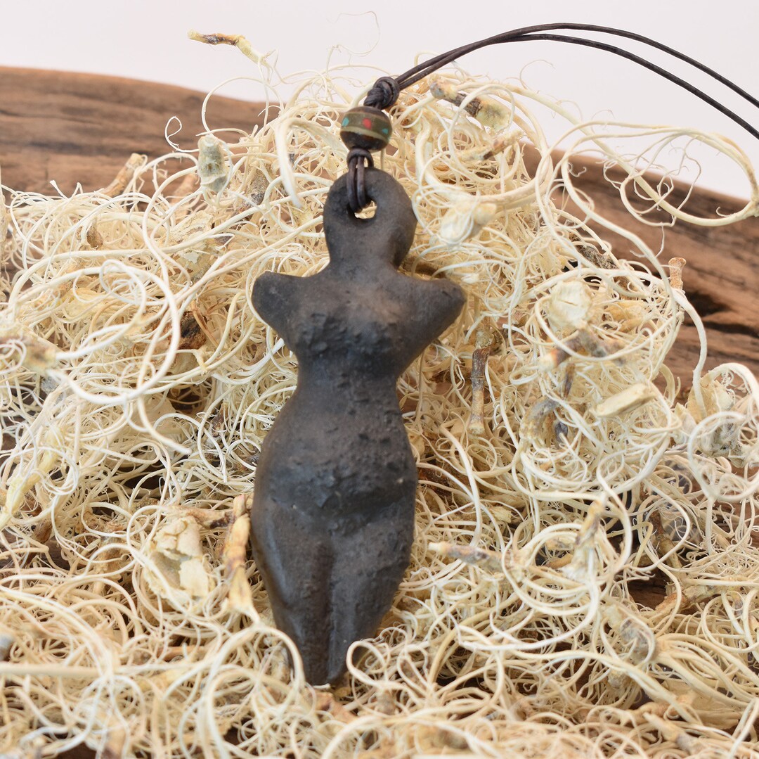 Venus Fertility Goddess Goddess Handmade Pendant Amulet - Etsy