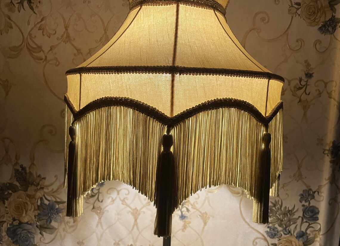 Handmade Victorian Crown Lampshade: Beige Silk Fringe Tassel - Etsy