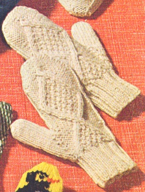 Vintage KNITTING PATTERN Aran Knit Socks and Mittens Wool Adult Worsted ...