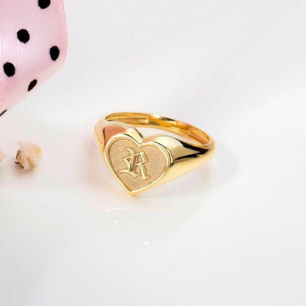 Initial Heart Ring - Etsy