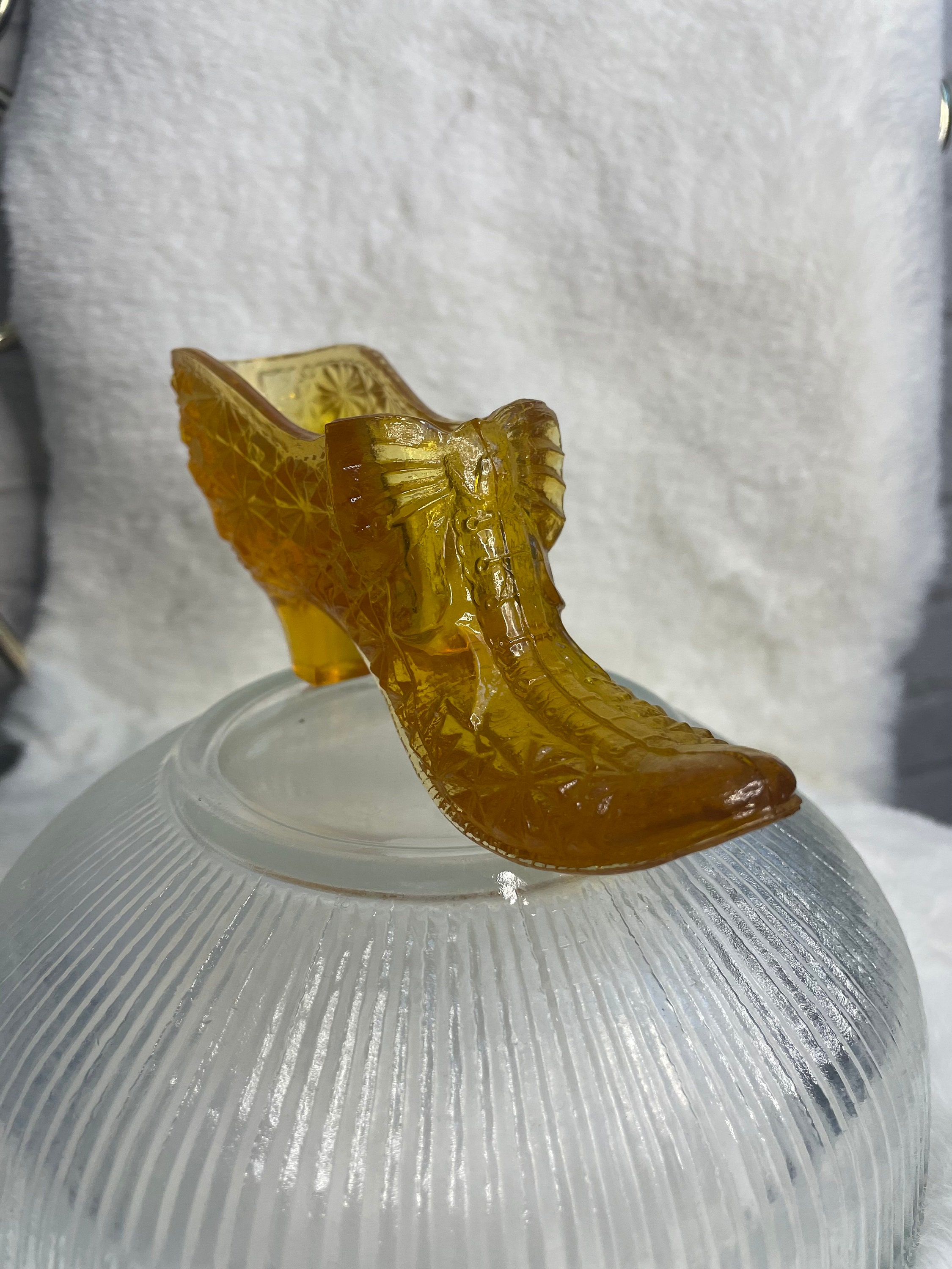 Vintage Boyd Glass Daisy Button and Bow Harvest Gold Fenton - Etsy