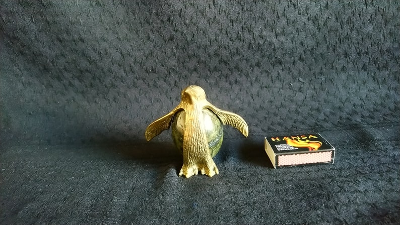 Penguin Figurine Made of Serpentine and Bronze - Etsy