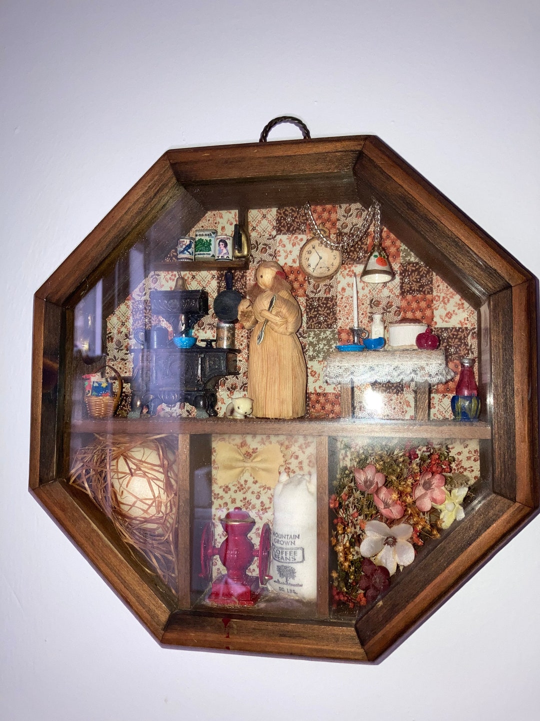 Vintage Shadowbox Display Case - Etsy