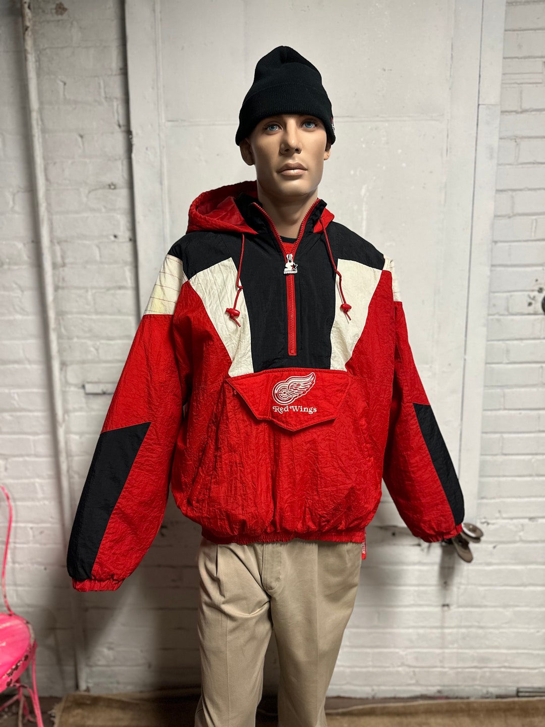 Vintage Puffer Jacket / Detroit Red Wings / Size XL / by Starter - Etsy