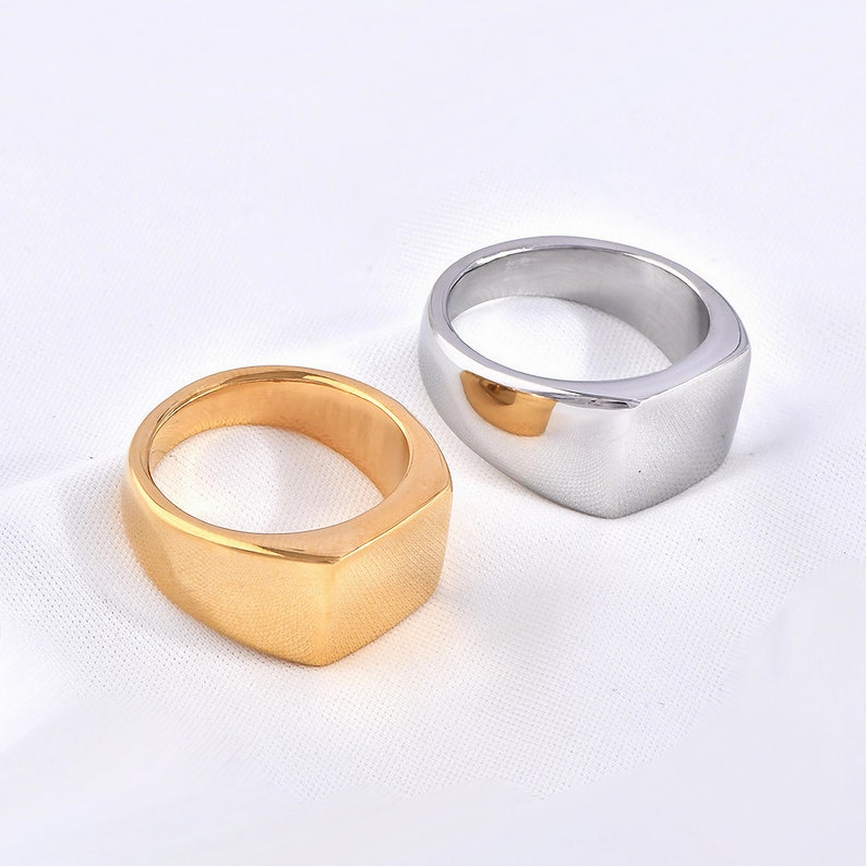 Chic Geometric Titanium Signet Ring Minimalist Design, Unisex Appeal - Etsy