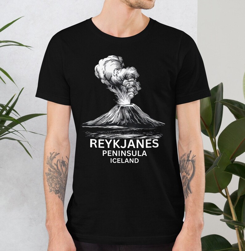 Reykjanes Peninsula Volcano Tshirt Iceland Volcano T-shirt Gift for ...