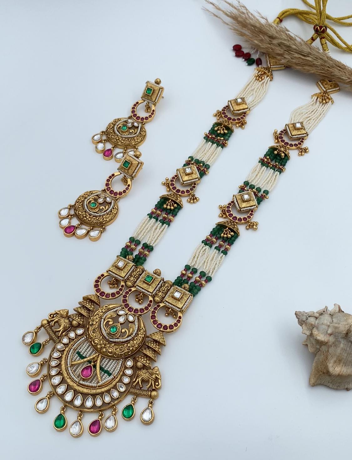 Fine Traditional Royal Looking Uncut Polki Jadau Pacchi Kundan ...