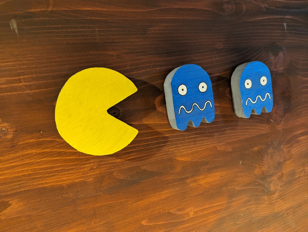 Double-sided Hand-carved PACMAN Runs Away From Ghosts and Chases Them ...