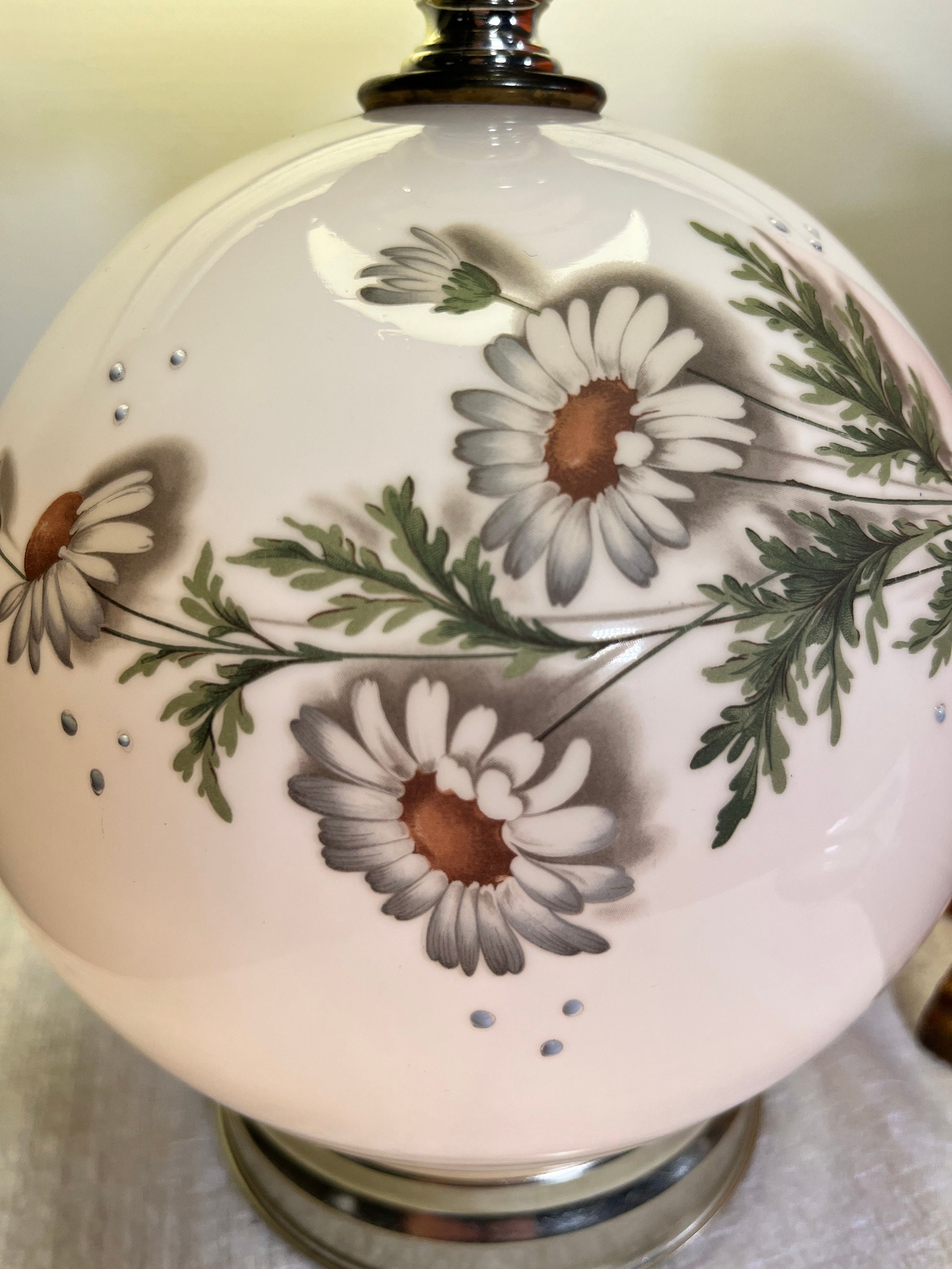 Vintage Milk Glass Hurricane Lamp White Daisy Lamp Parlor Lamp - Etsy