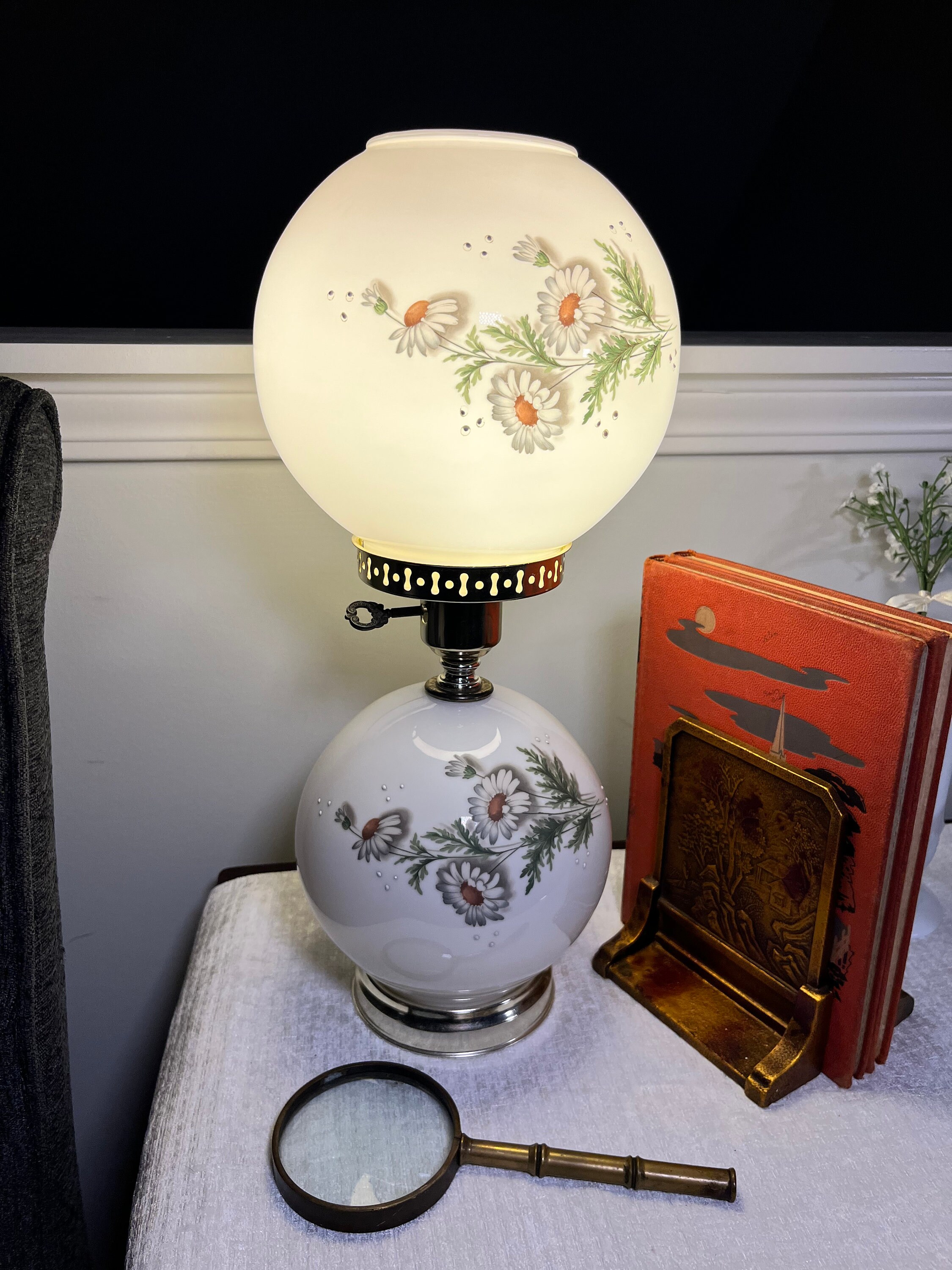 Vintage Milk Glass Hurricane Lamp White Daisy Lamp Parlor Lamp - Etsy