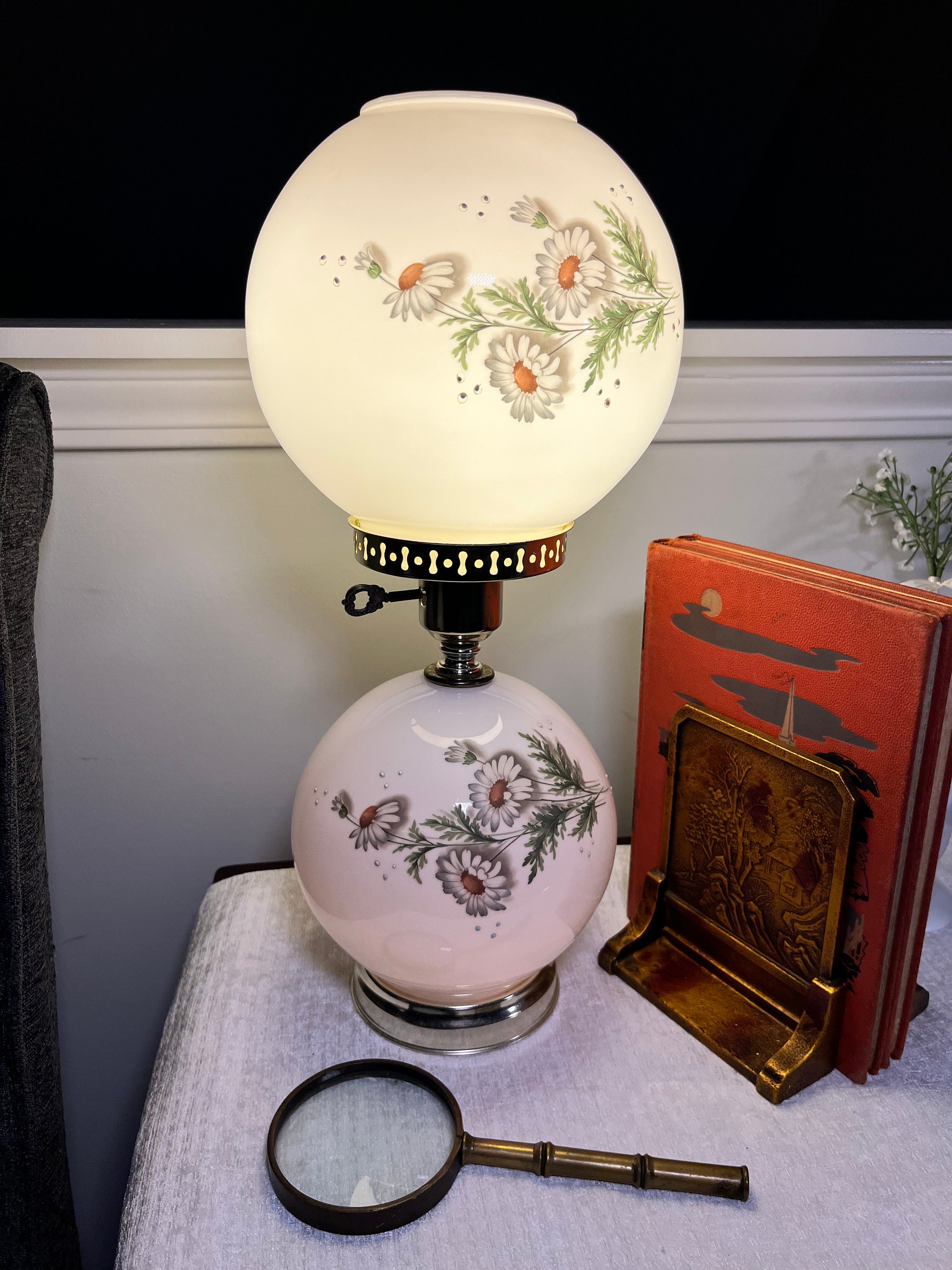 Vintage Milk Glass Hurricane Lamp White Daisy Lamp Parlor Lamp - Etsy