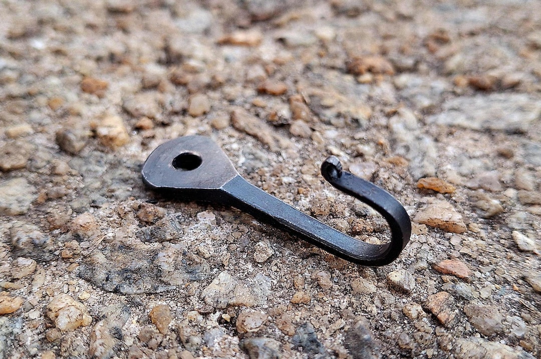 Set of 6 Black Horseshoe Nail Hooks Hand Forged - Etsy