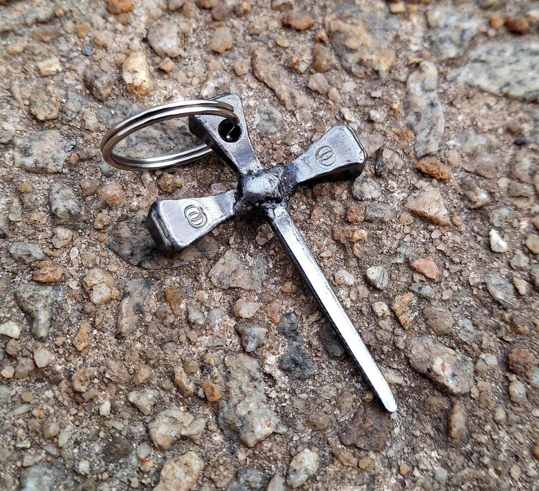 Horseshoe Nail Cross Handmade Keyring | Keychain | Pendant, Crucifix ...