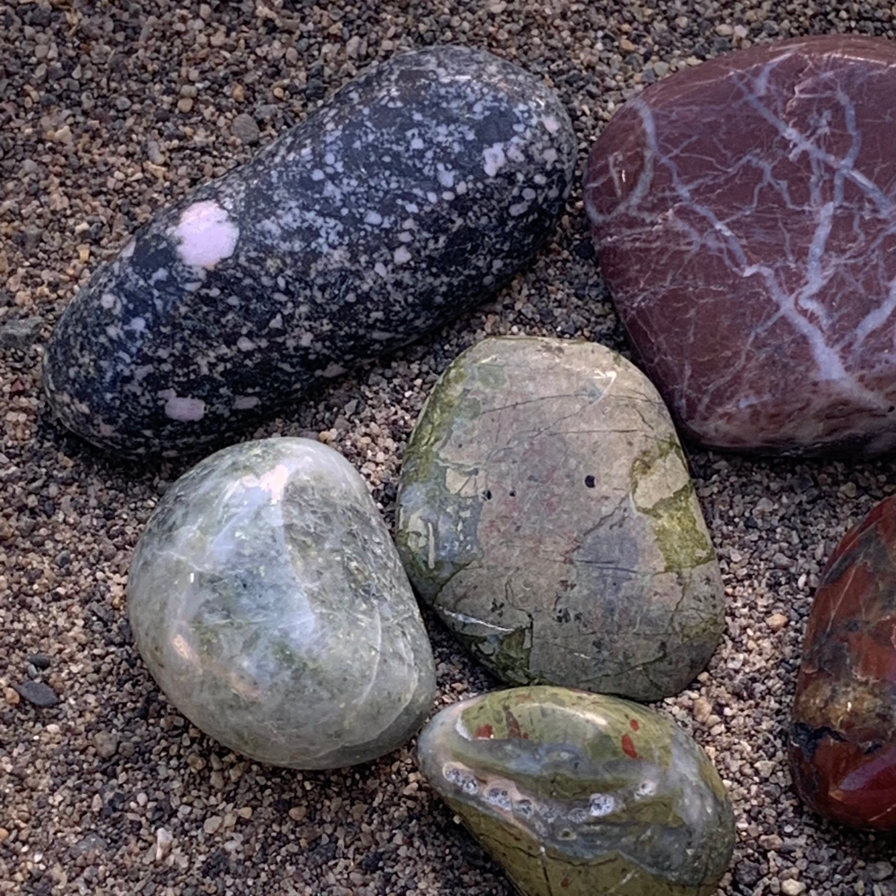 Tumbled & Polished Ocean Rocks Beach Stones Pacific Ocean Jasper ...