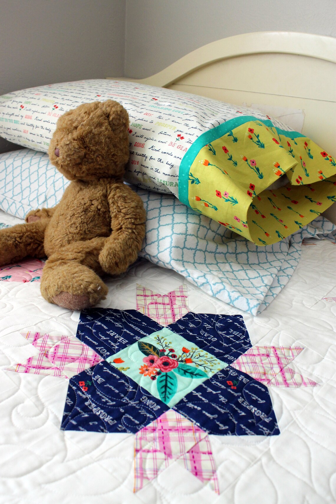 Smitten Quilt Pattern - Etsy