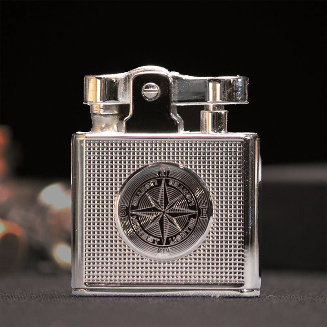 Vintage Compass Lighter Antique Style, Detailed Engravings Refillable ...