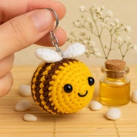 Bee Crochet Pattern: Amigurumi Keychain (US Terms) (PDF Download) - Etsy