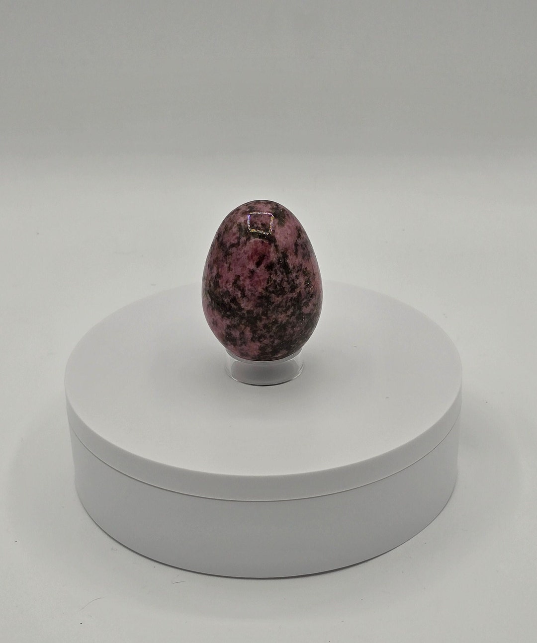 Rhodonite Egg Carving, Rhodonite, 264 G - Etsy