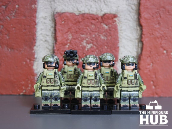 Minifiguras Do Exercito Lego SWCC 2019: LEGO Breaks Guinness World
