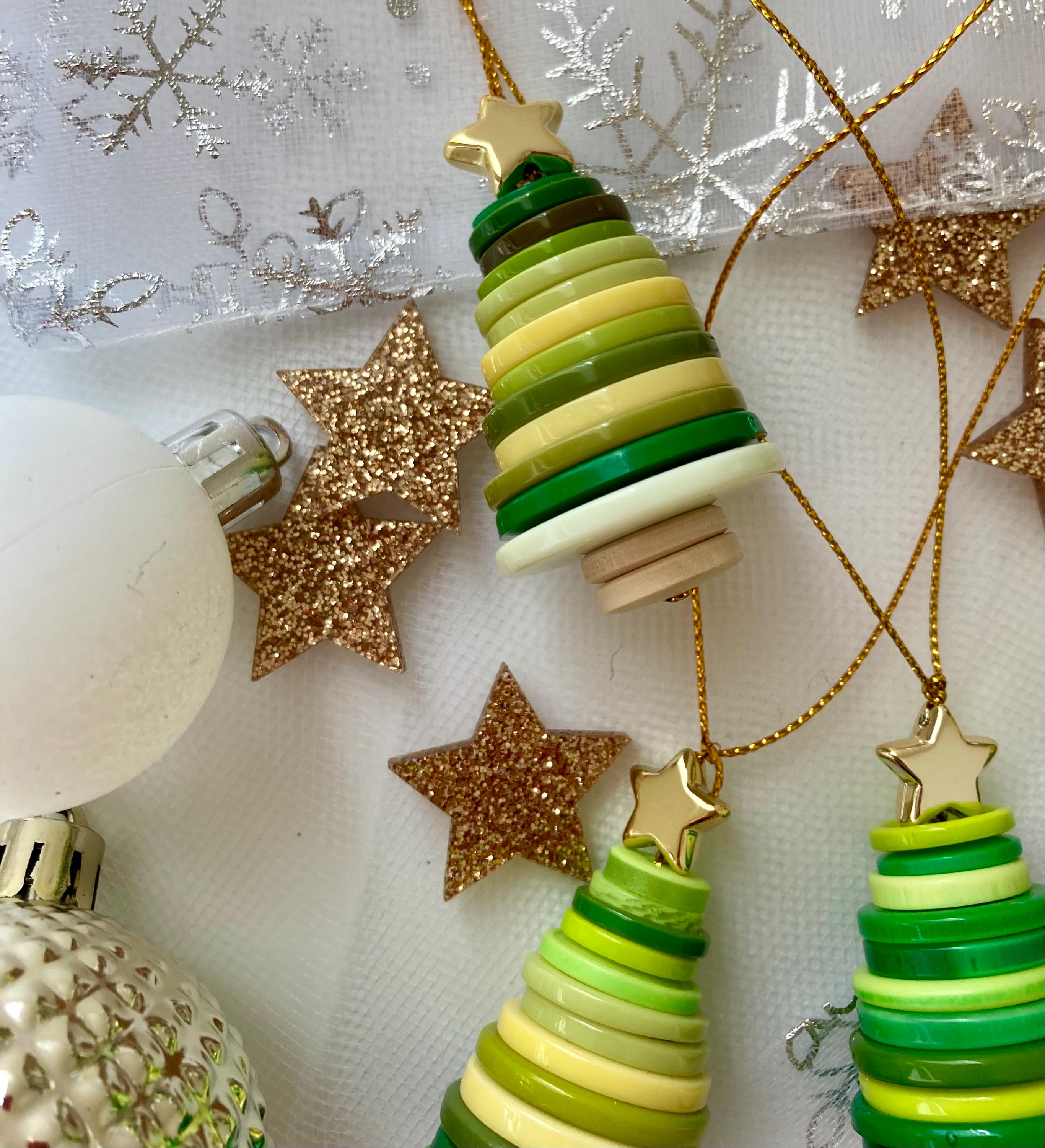 1 X GREEN DIY Button Tree Decoration Kits, Fun for All Ages. Perfect ...